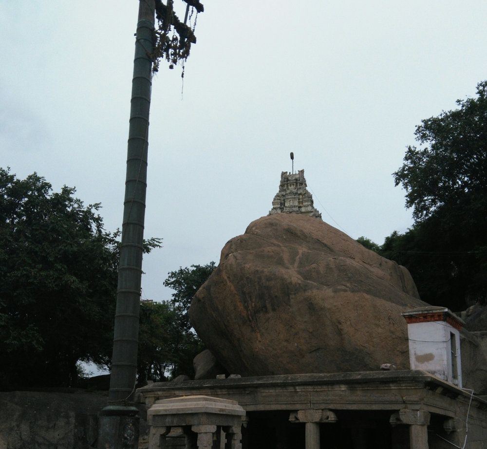 Tamilnadu Tourism: Vilvanatheswarar Temple, Thiruvalam, Vellore