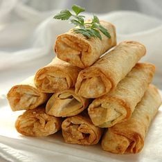The Vegan Kitchen Sri Lanka: Vegetaable spring rolls