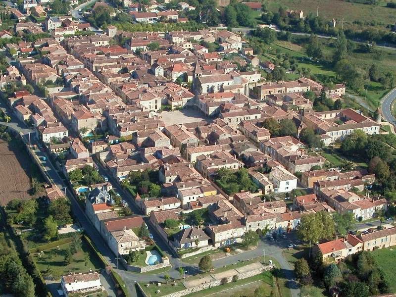 TRENTHAM TALES: The Bastide Towns of Monpazier, Monflanquin and Villereal.