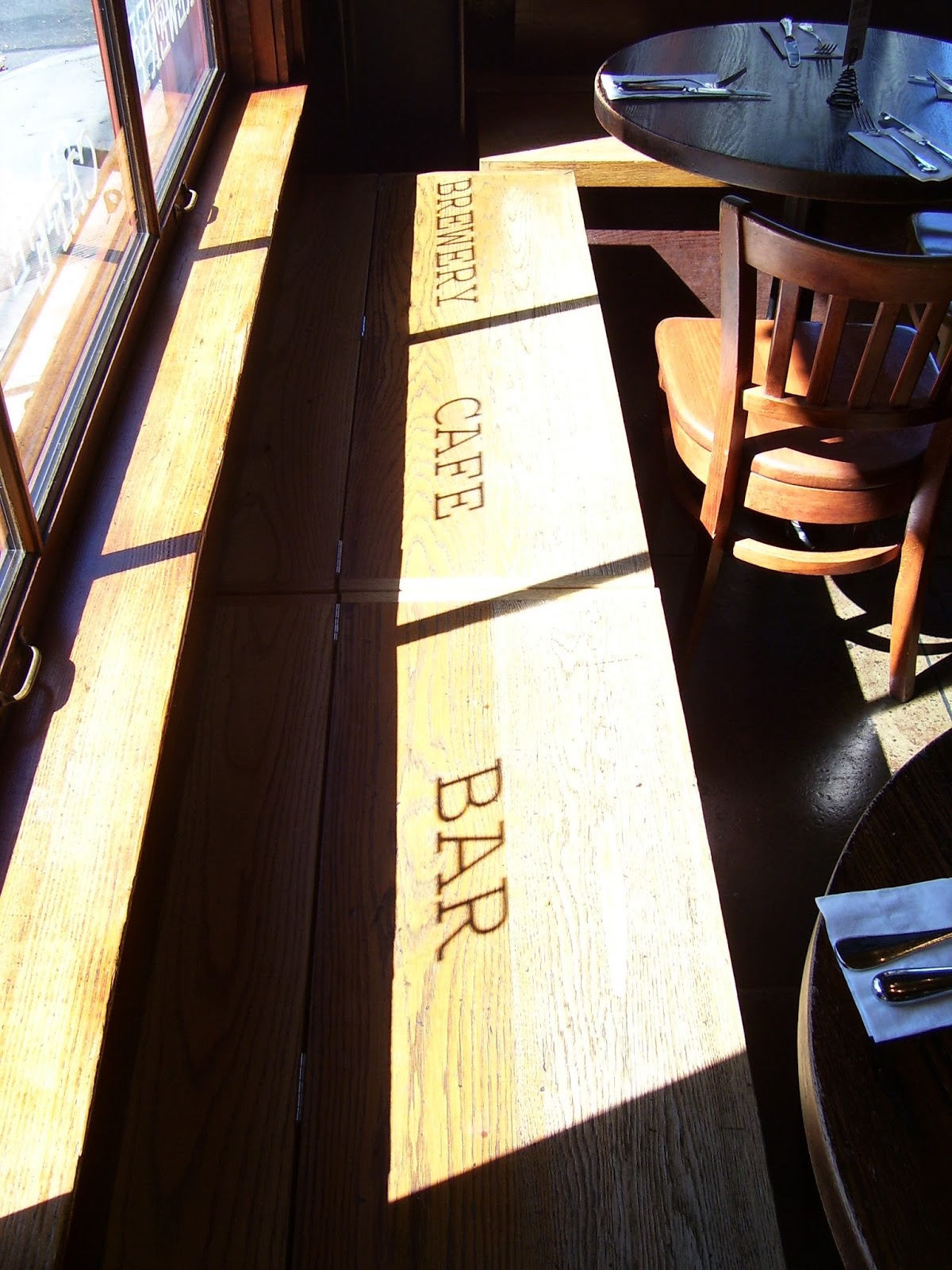 Breakfast at Epiphany's: 21st Amendment - Brewery - Cafe - Bar