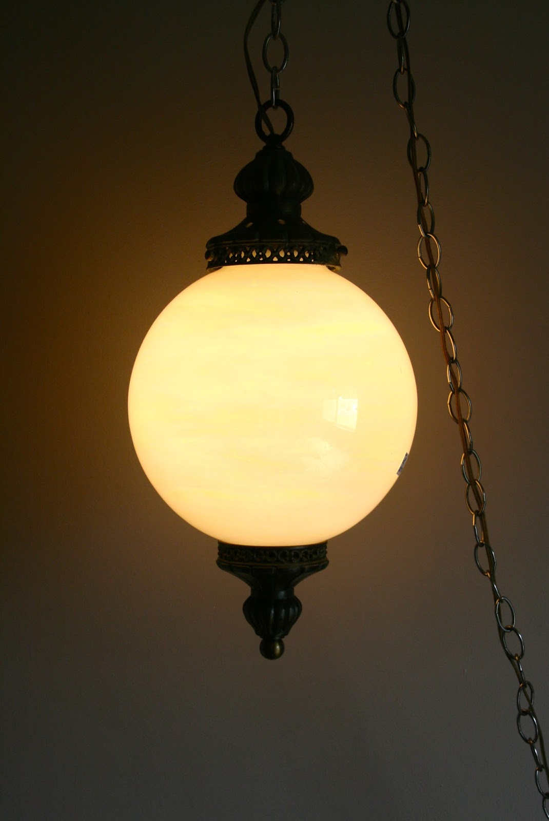 retropolitan: vintage 70's lights...can you dig 'em?