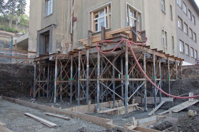 Reconstruccion de Edificios: Costo de reconstrucción de edificios.