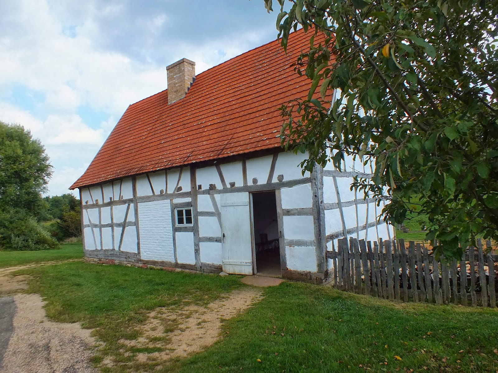 Around Roanoke, VA (A Daily Photo Blog): Inside The 1700's German Farmhouse
