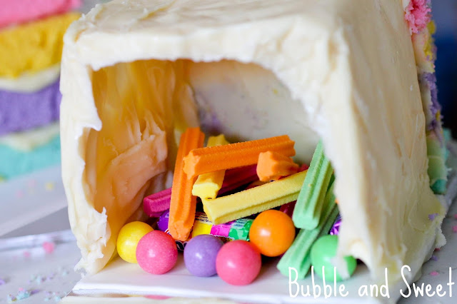 誕生日やクリスマスに！プチサプライズのピニャータケーキが楽しそう♪ | おにぎりまとめ