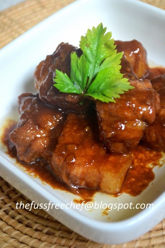 the FUSS FREE chef: Assam Braised Pork Belly Mum's Style