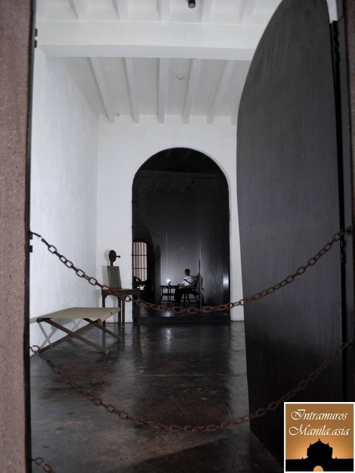 Sleek in the City: Top 10 Reasons to Visit (and Revisit) Fort Santiago