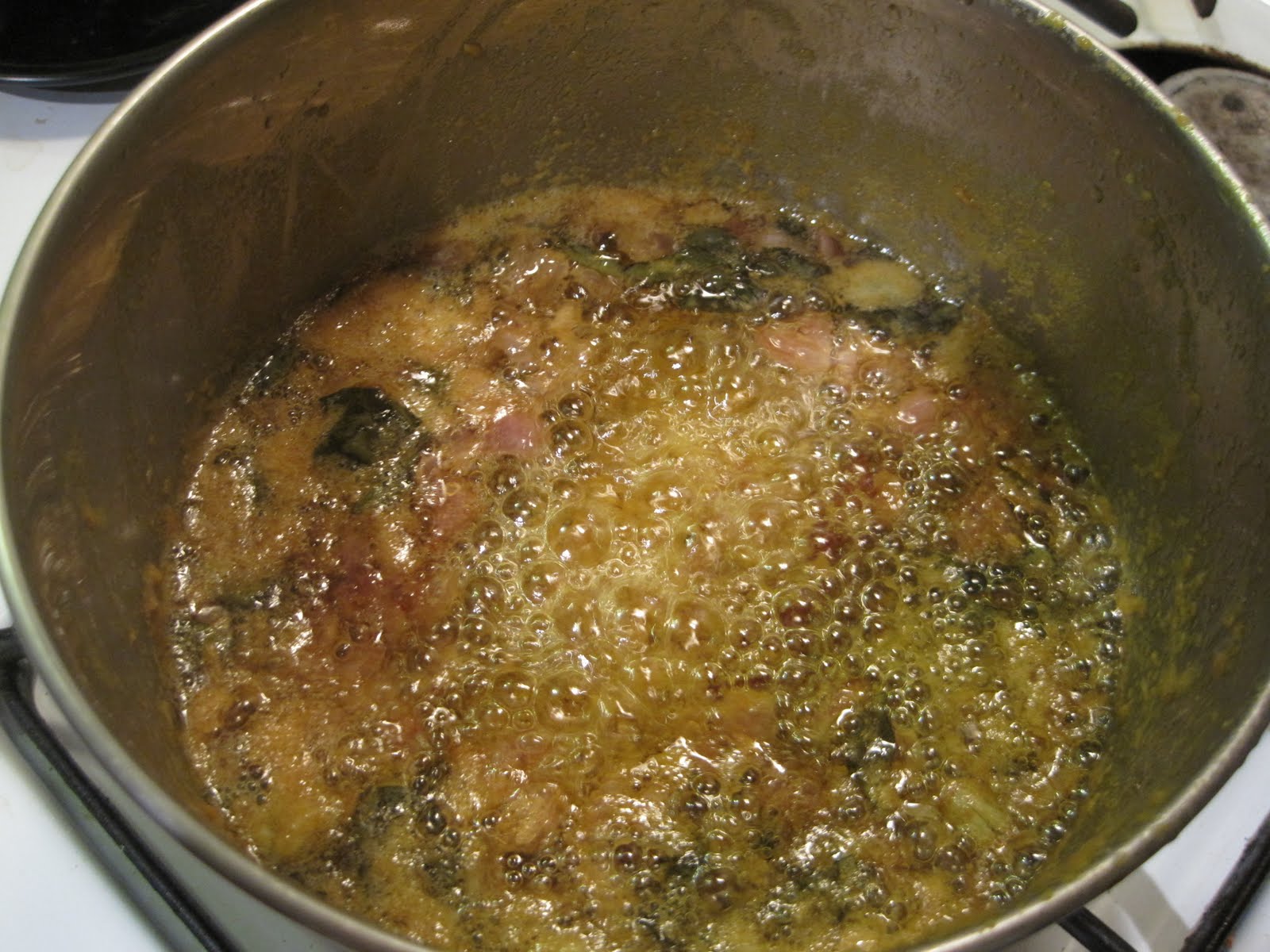 Making Michael Pollan Proud: Nit'ir Qibe (Ethiopian Spiced Clarified ...