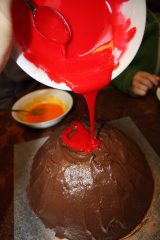 in all honesty: an easy volcano cake that almost worked...