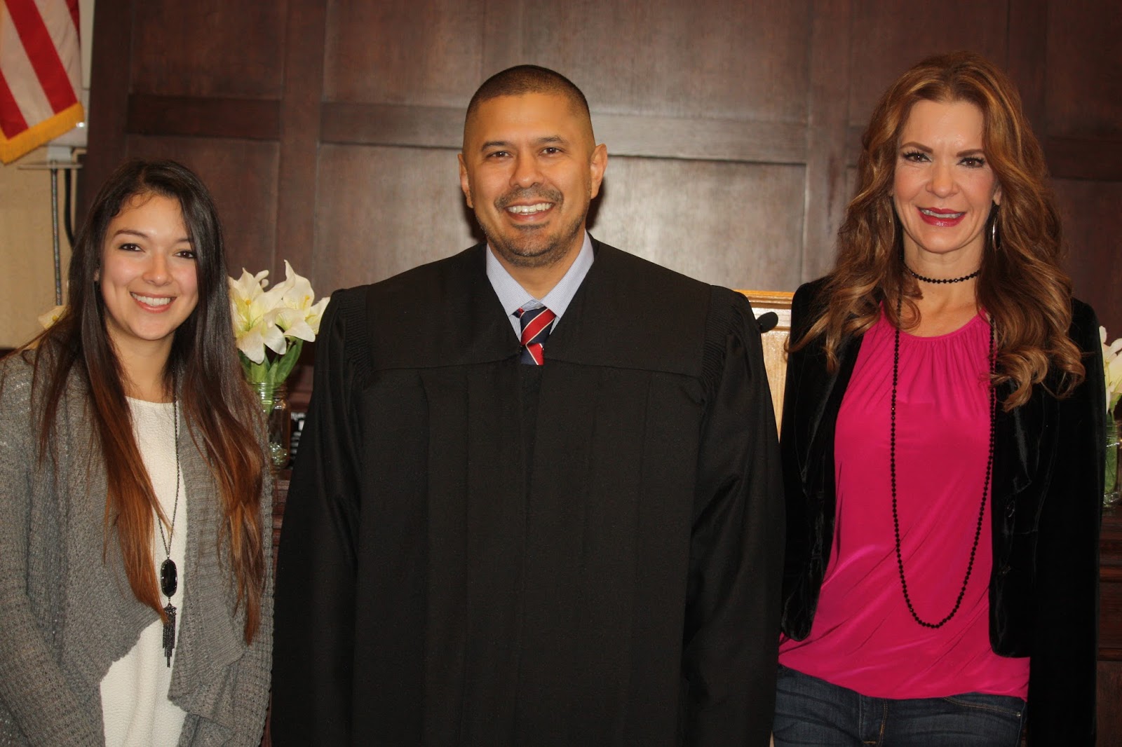 Walker Report - Shedding Light on Bexar County: Frank Castro is sworn ...