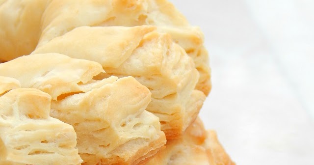 Pan cremona y cuernitos / Miicakes