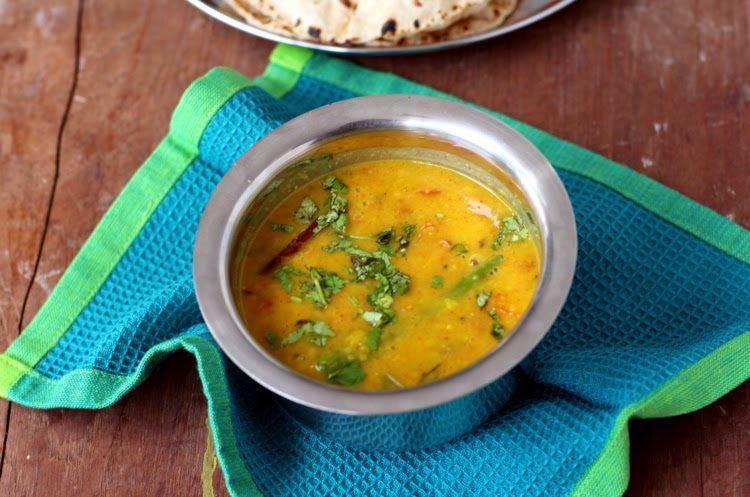 Gujarati Dal Recipe ~ UDAIPUR FOOD CHANNEL