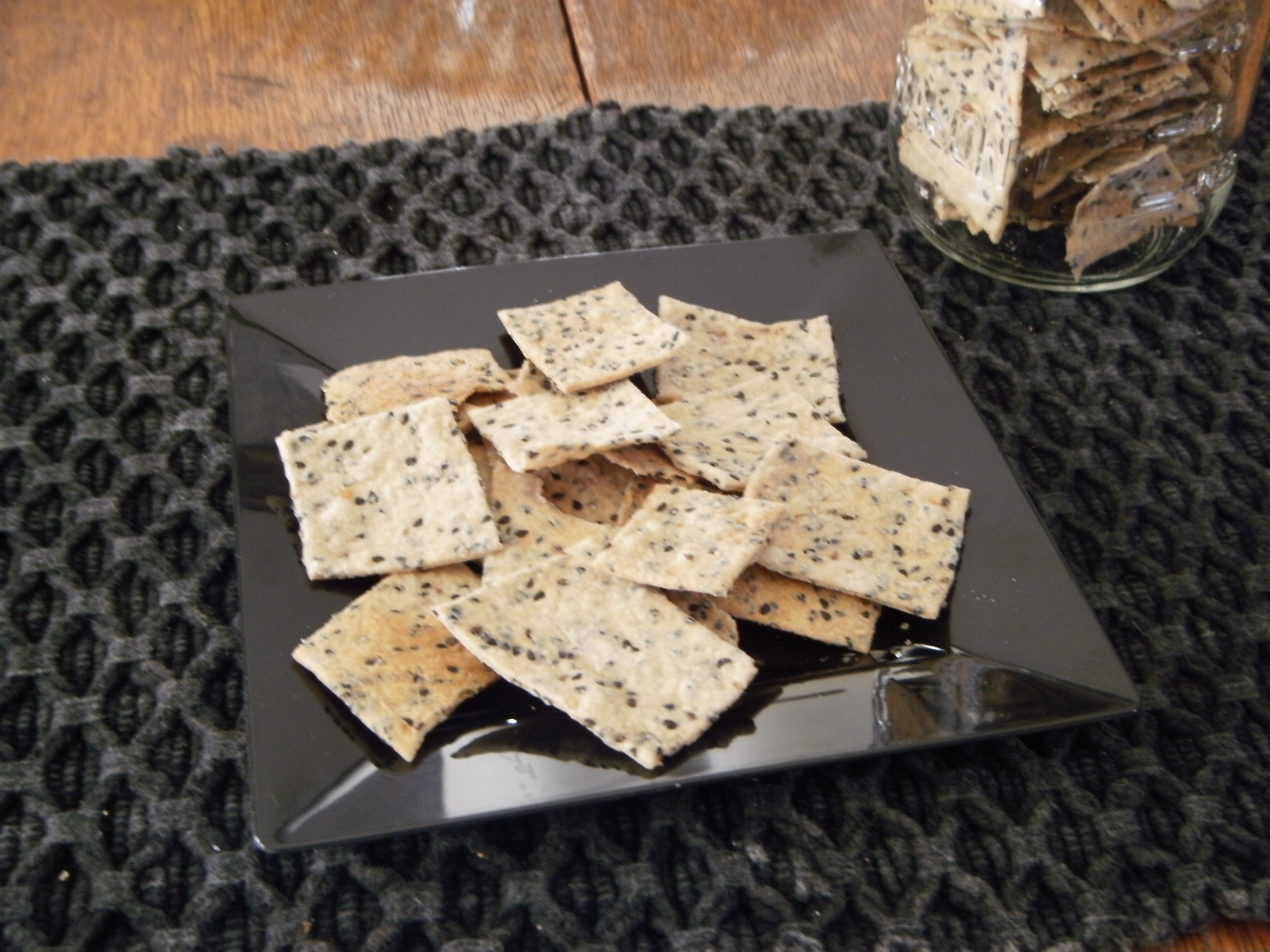 Backyard Chili Bloggin: Making Crackers on a Cold Winter Day