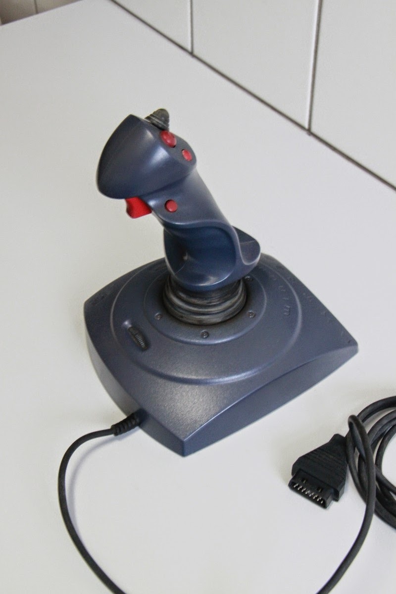 Game a Day ThreeSixtyFive: DAY 193 / GAME 193 Descent