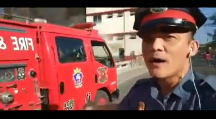 Police officer turned out to be a vlogger amid fire incident went viral ...