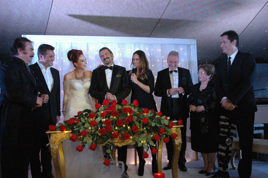 Yüksel Aytuğ'un eşi Özlem Doğan kimdir? | internet budur