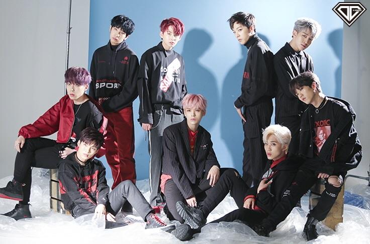 Meet the Charismatic Rookie Boy Group, D-CRUNCH in Malaysia on 22~31 March