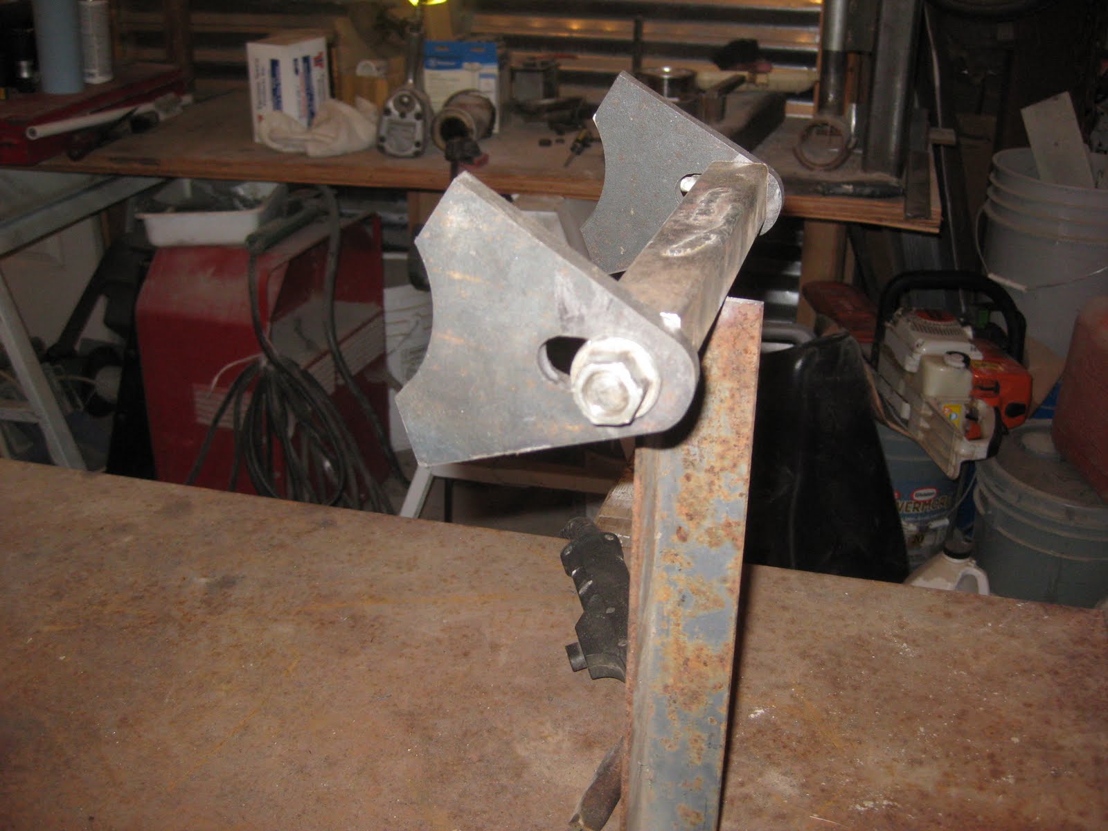 Honda CL100 Chop: Axle Plates