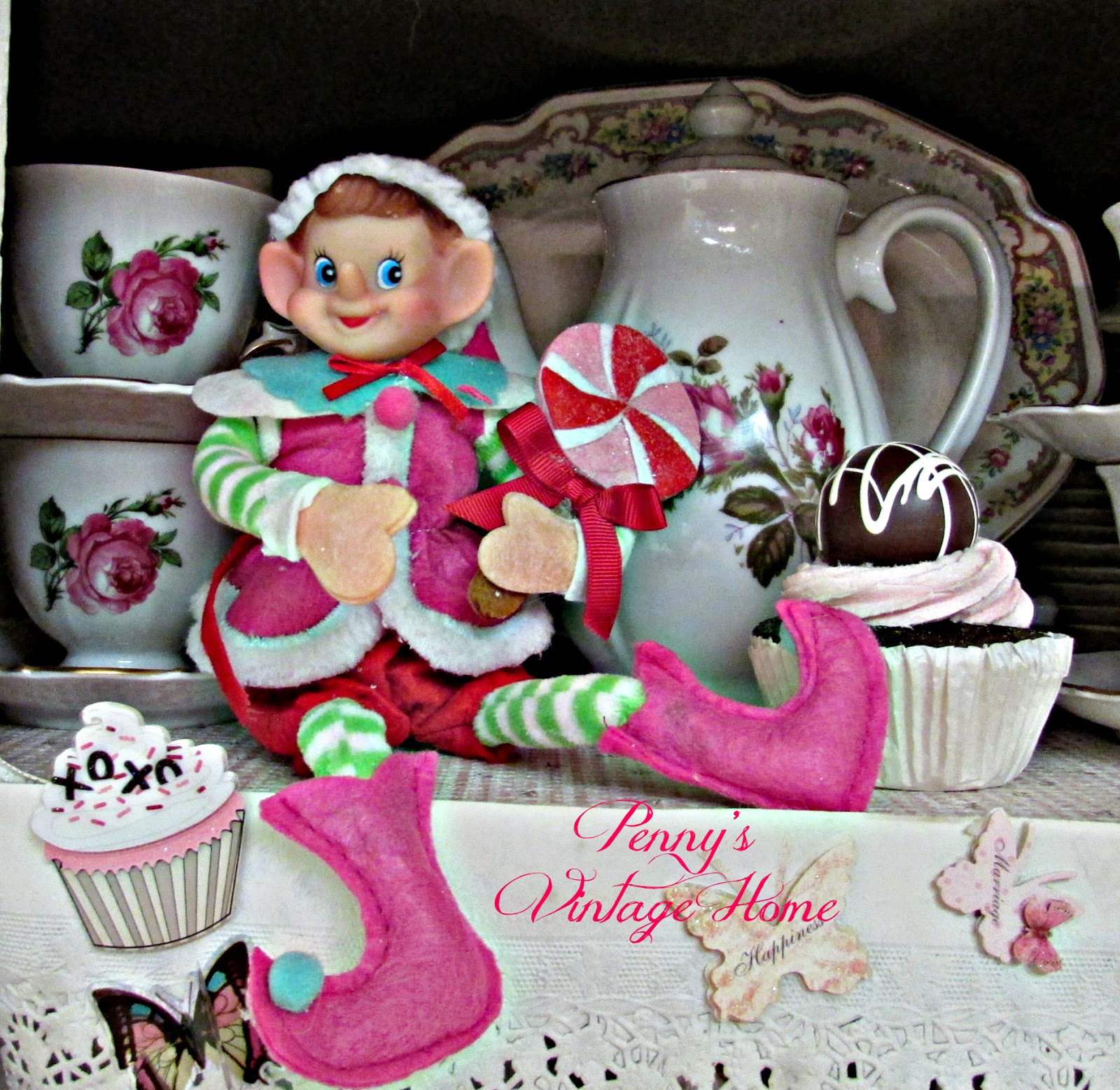 Penny's Vintage Home: Decorating the Kitchen for Christmas