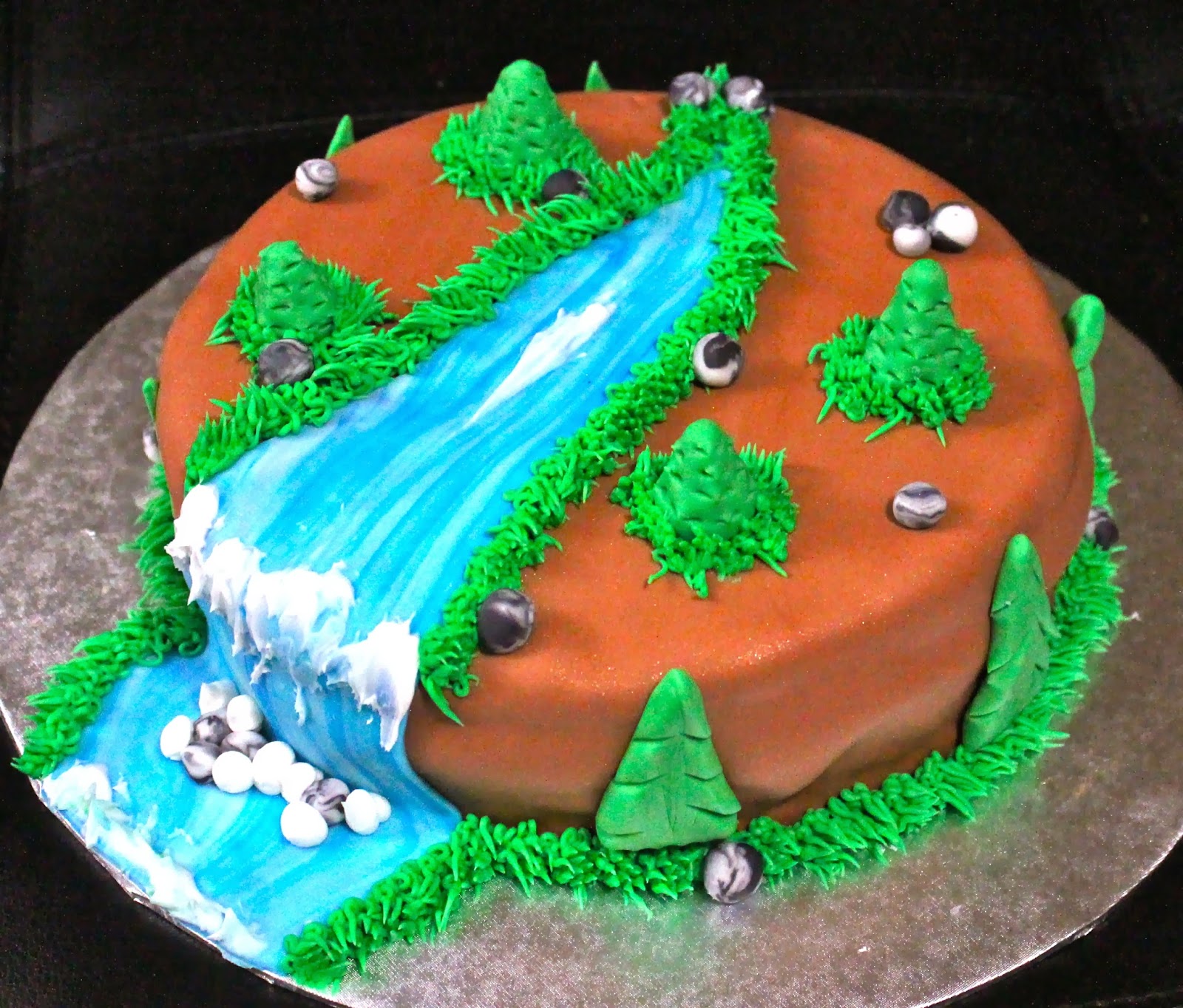 Love Dem Goodies: Nature/Waterfall Cake