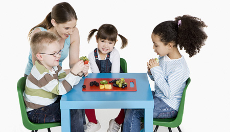 Kaca Spionku: Creating an attractive physical classroom environment