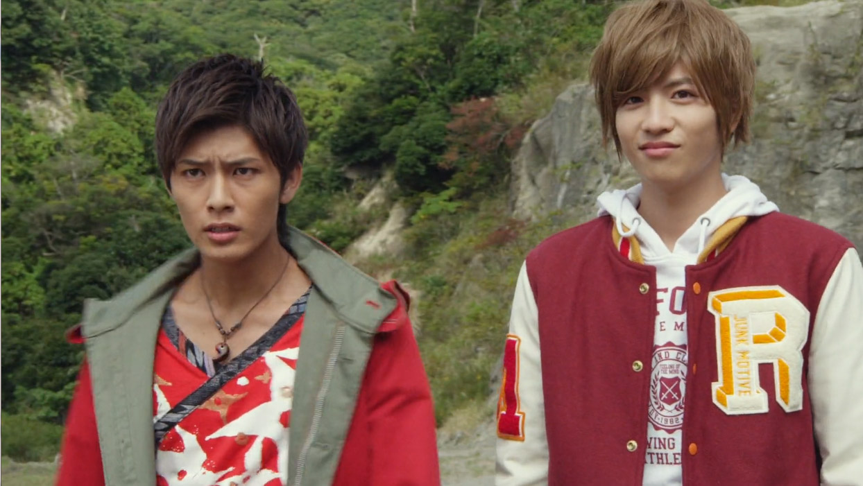 Red and White Sentai: Ninninger vs ToQger - Ninja in Wonderland - Photo ...
