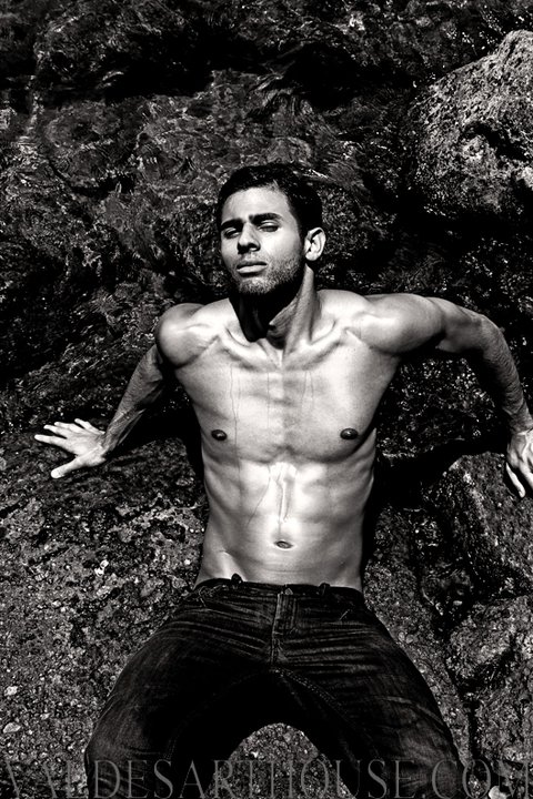 I Like Man: Pablo Hernandez