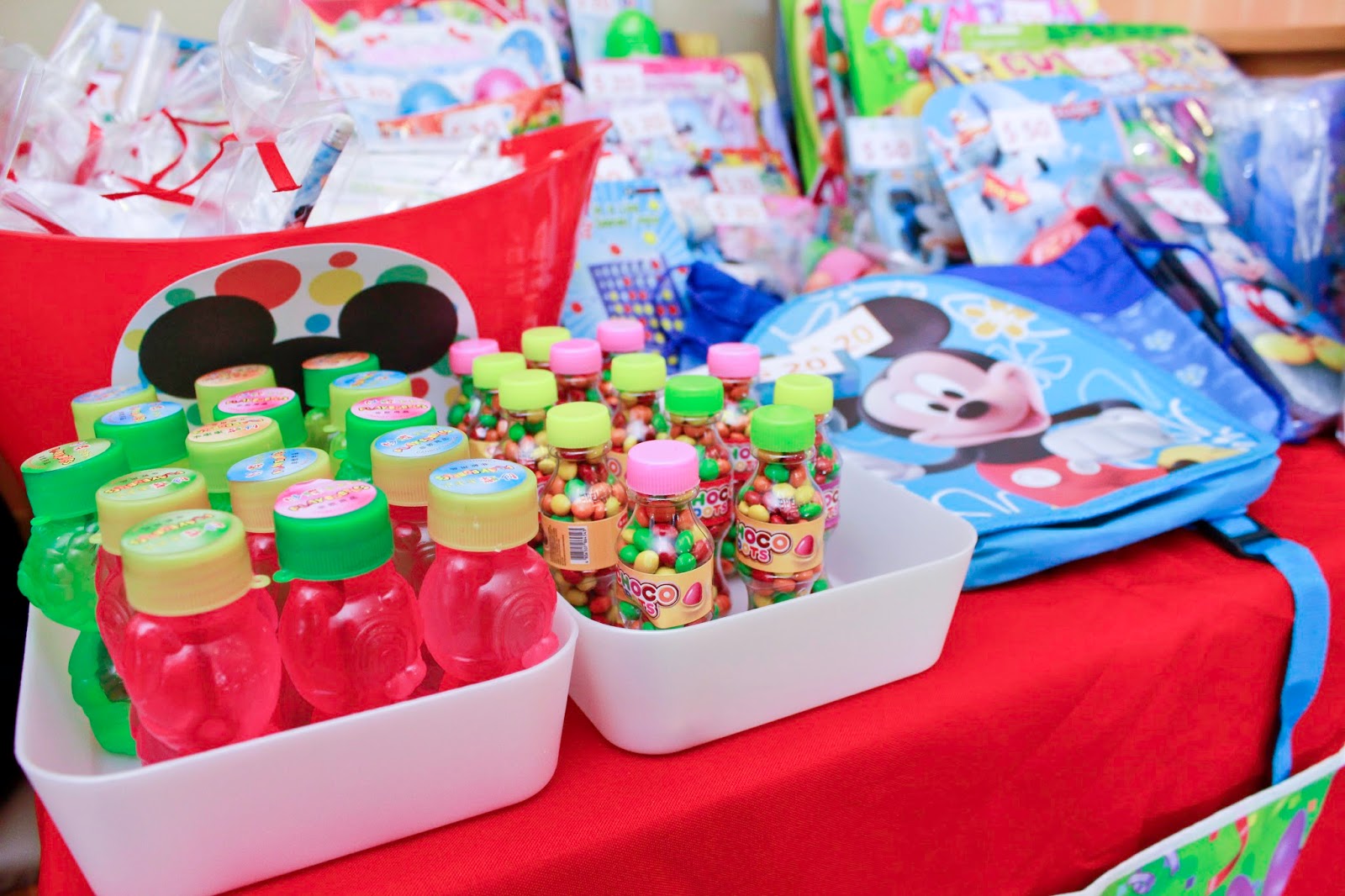 Tweedledee Creatives: Lazlo's Mickey Mouse Party!