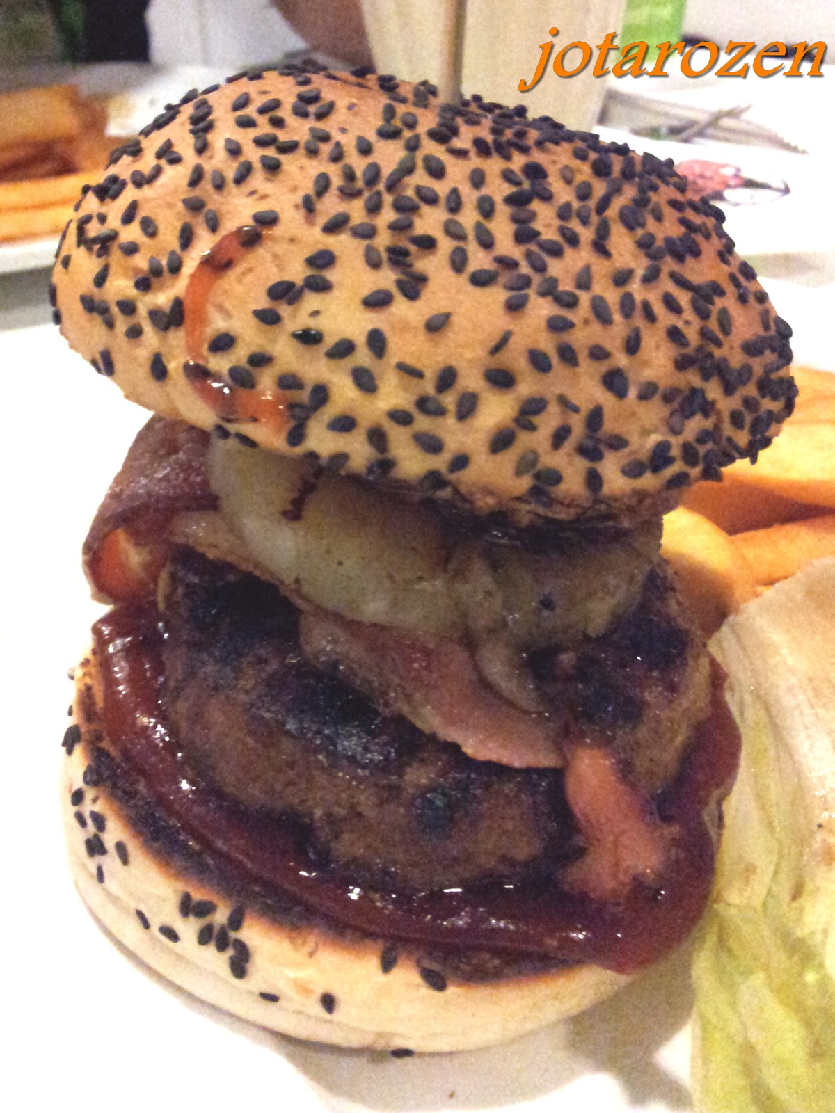 Footsteps - Jotaro's Travels: YummY! - Fat Boy's Burger Bar