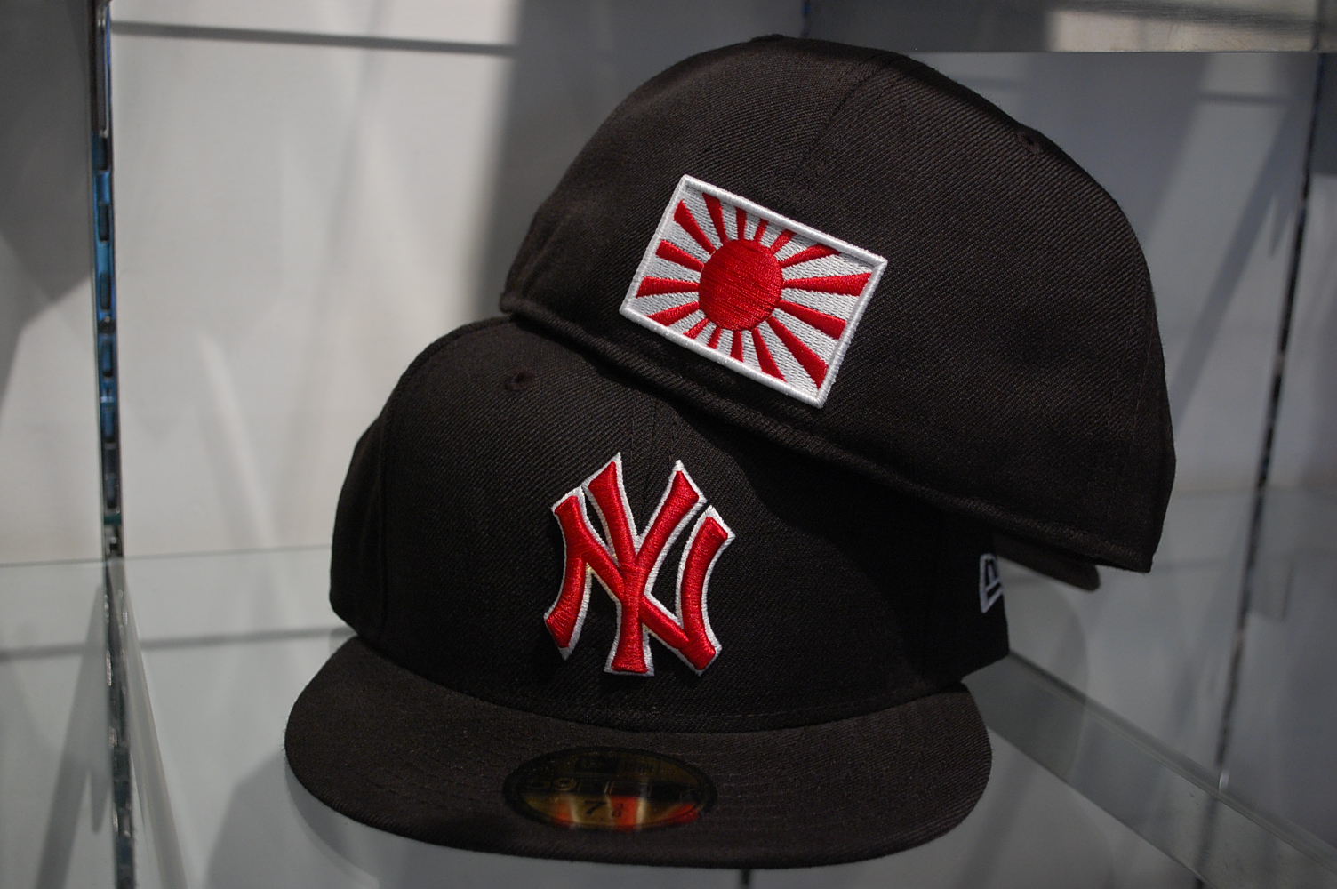 cap collector one blog: BASIC 59FIFTY&JAPAN FLAG Re STOCK!!!!