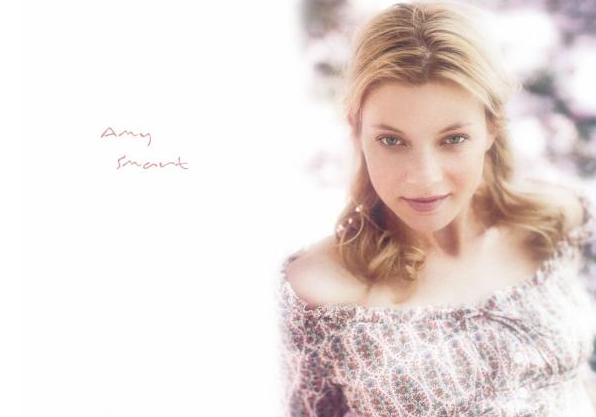 modelings: Amy Smart PC Desktop Wallpapers
