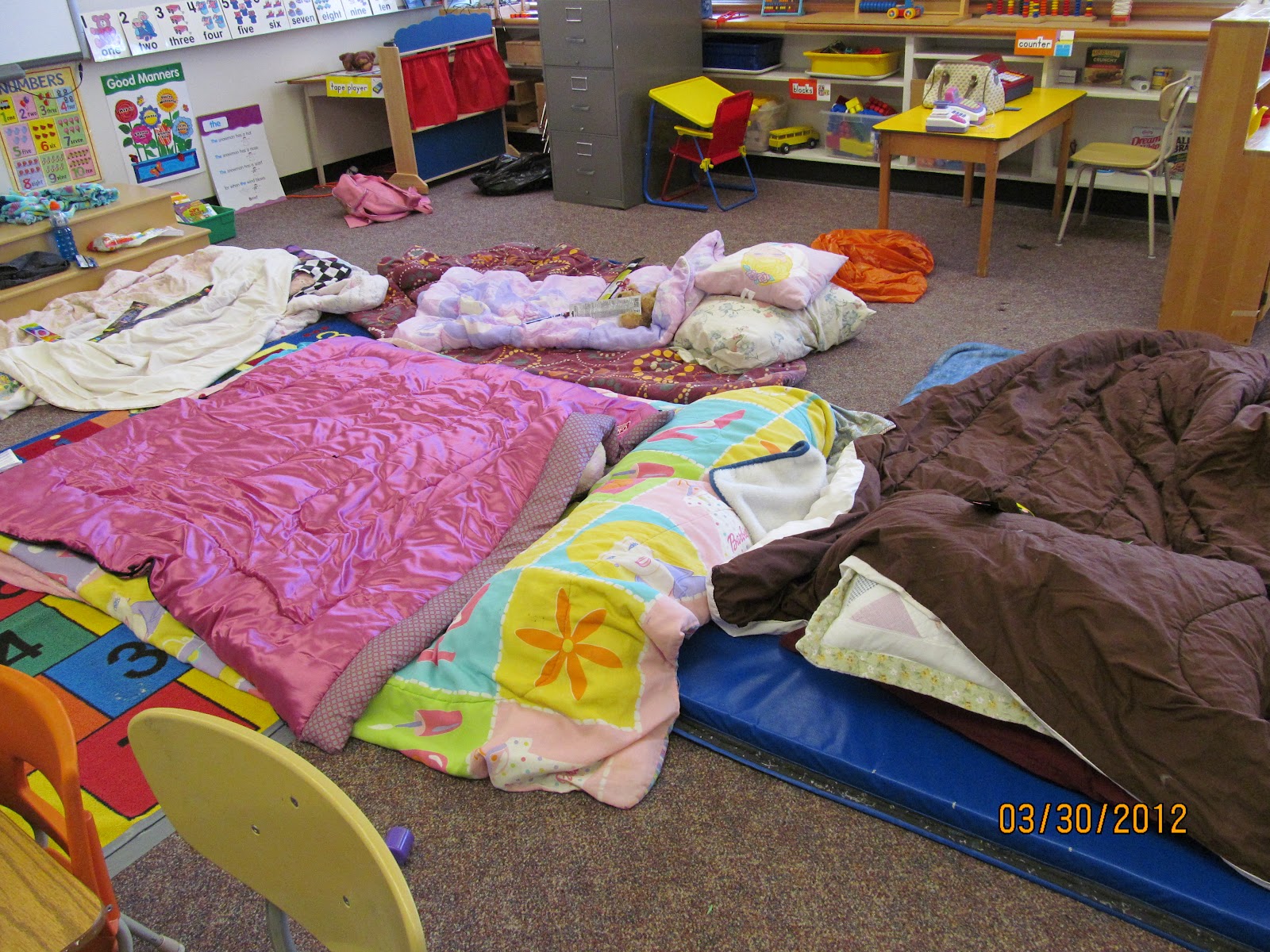 Miss Ramsey's Classy Classroom: Class Sleepover