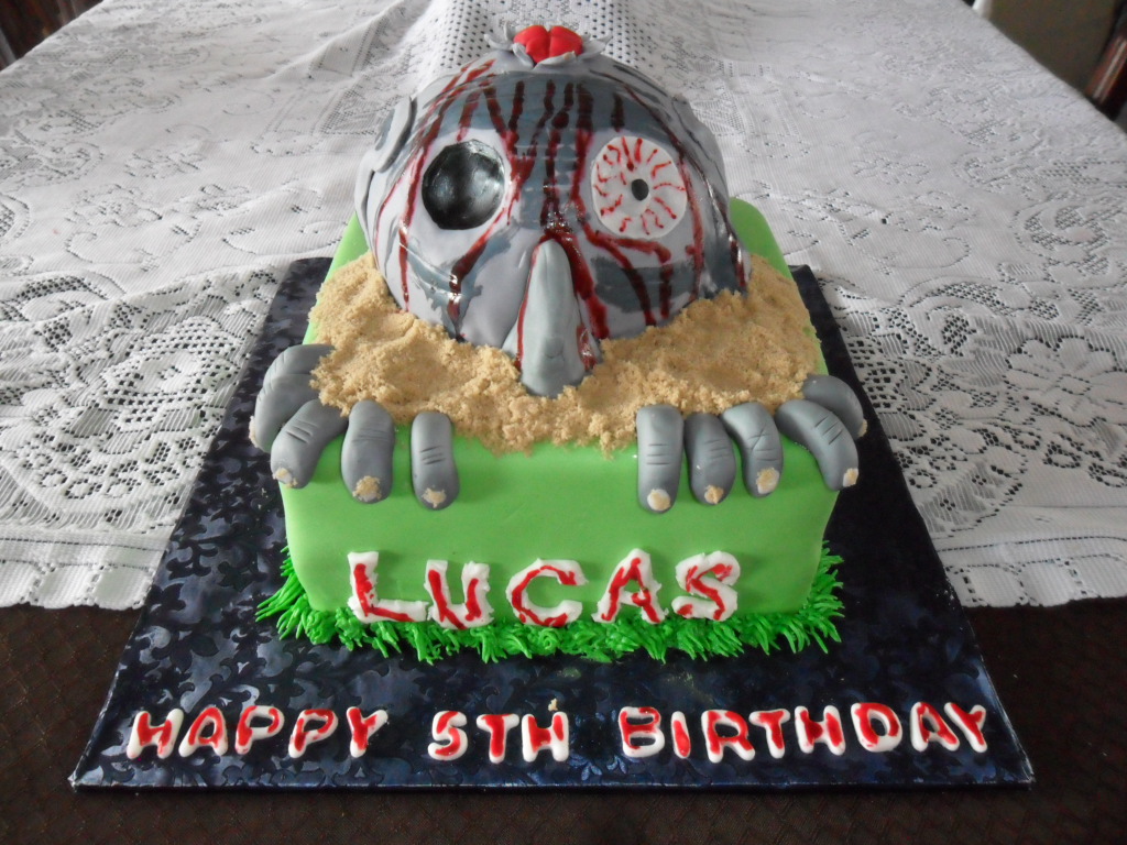 Larry the Cake Guy: Zombie Cake
