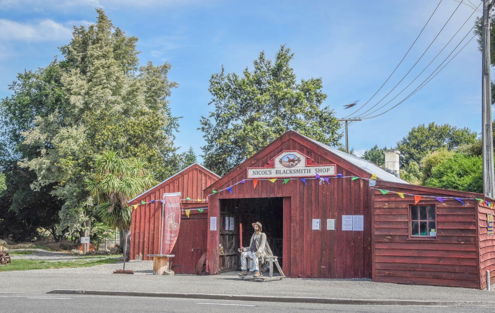 Paws Awhile: Duntroon - Waitaki Valley