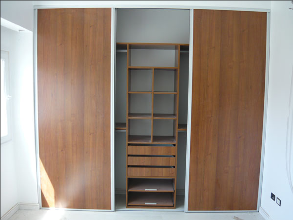 Amoblamiento integral para el hogar: Muebles para guardar ropa del hogar