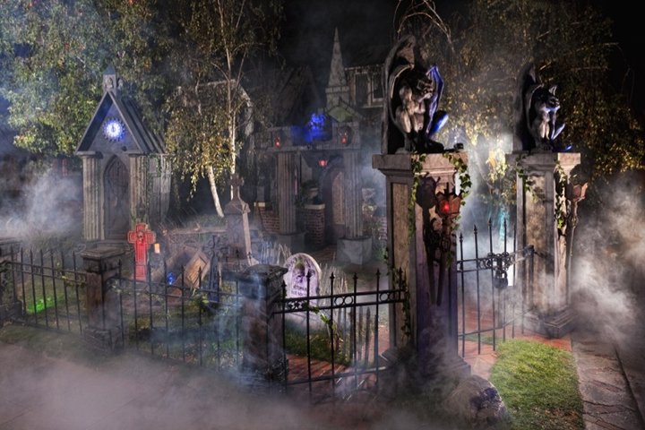 the daily do: best haunted house in long beach
