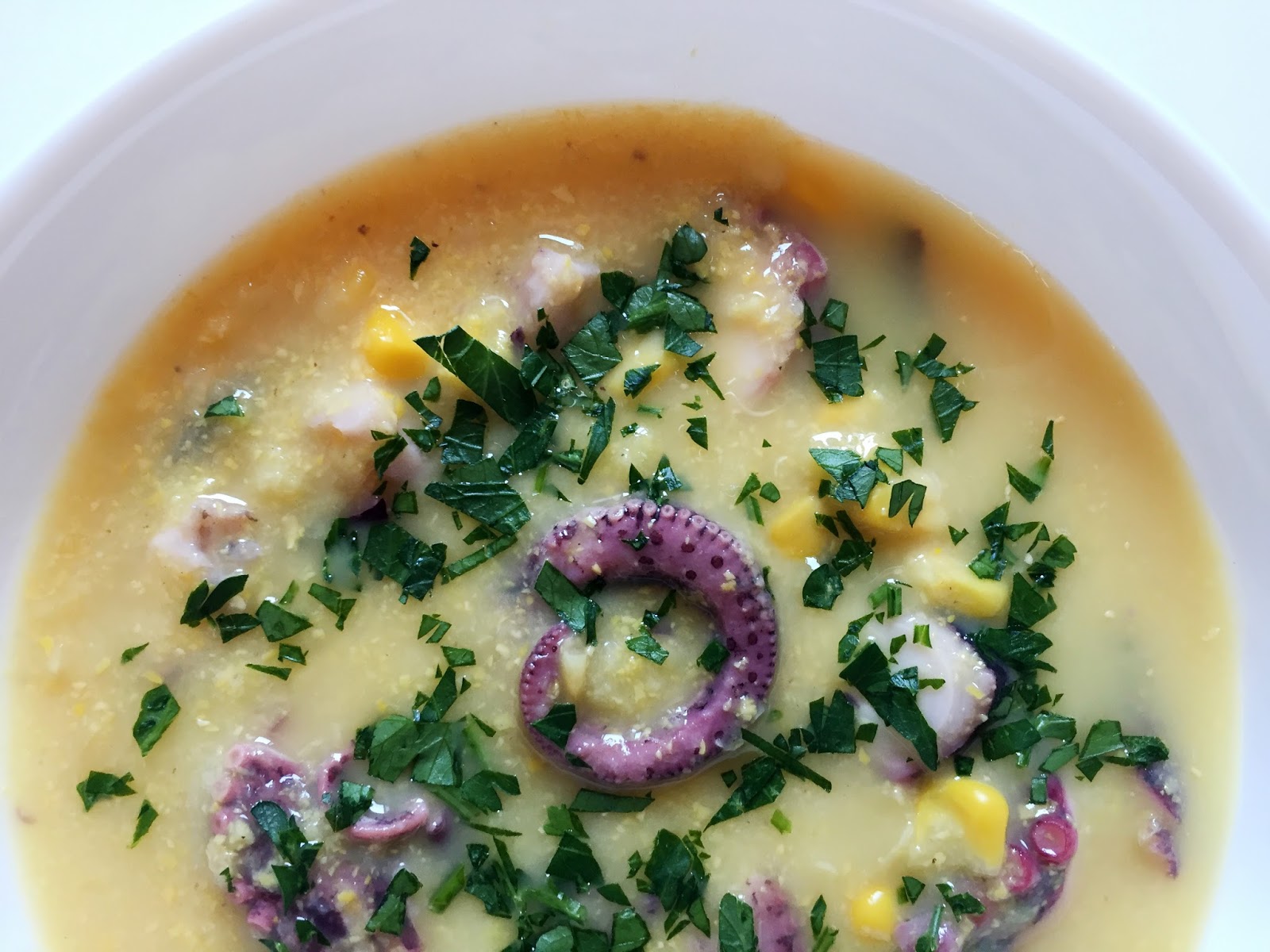 Inglourious Bananas: Corn and Octopus Soup // Zuppa di mais e polpo