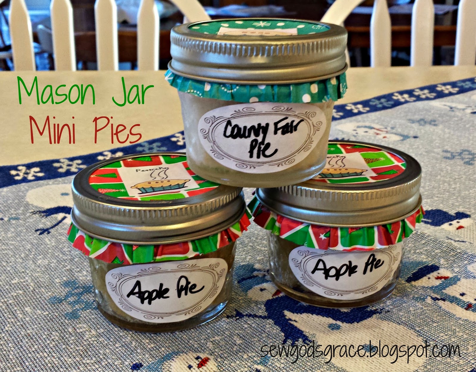 Mason Jar Mini Pies