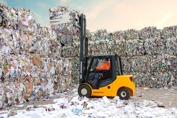 Southeast Newsonline: Abia government plans to build waste recycling ...