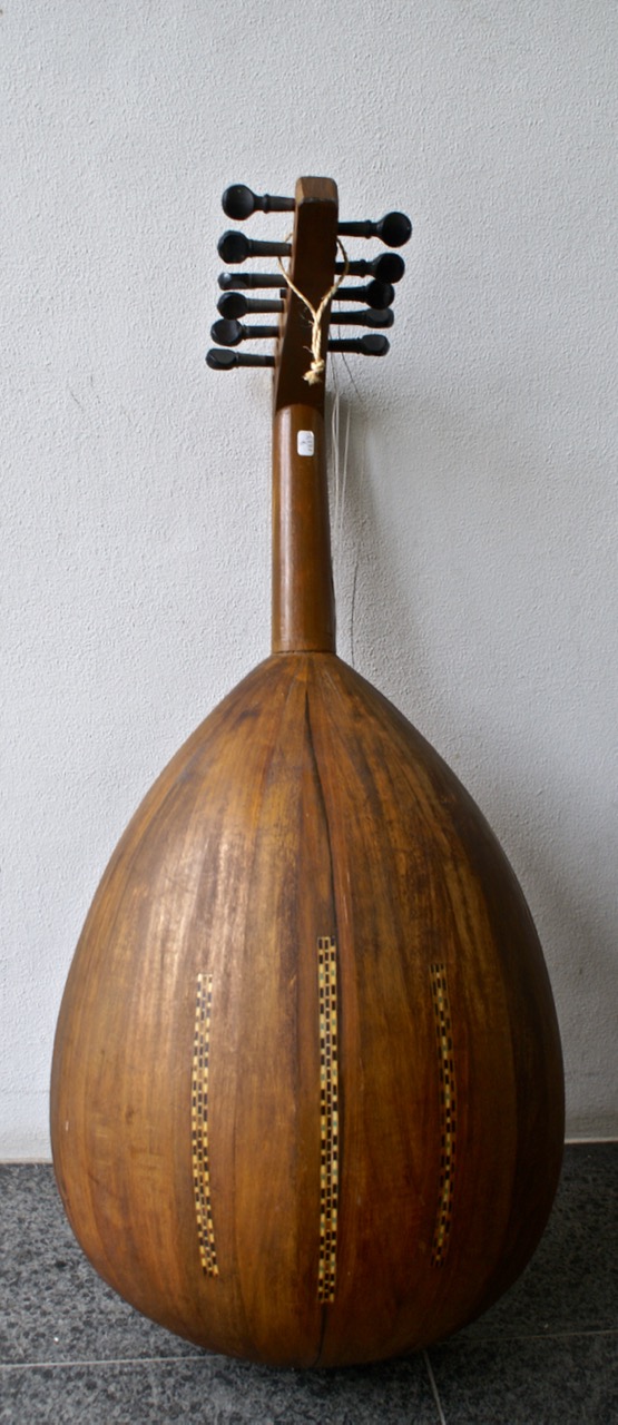 Musical Instruments: Ibanez AW 95 Twelvestring / Ali Khalifeh Oud ...