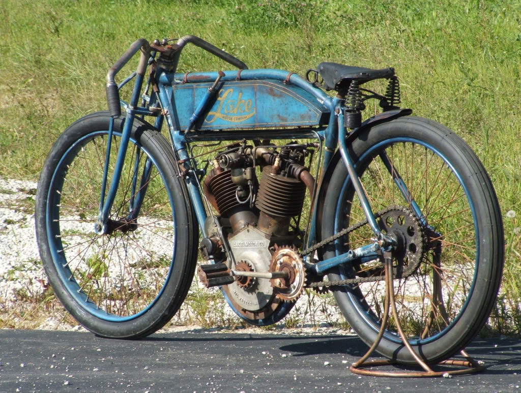 Fast is fast...: Pre 1930 factory backed American racing motorcycles.