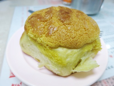 Polo bun adventures in Hong Kong ~ Tsui Wah, Honolulu Cafe, Kam Fung ...