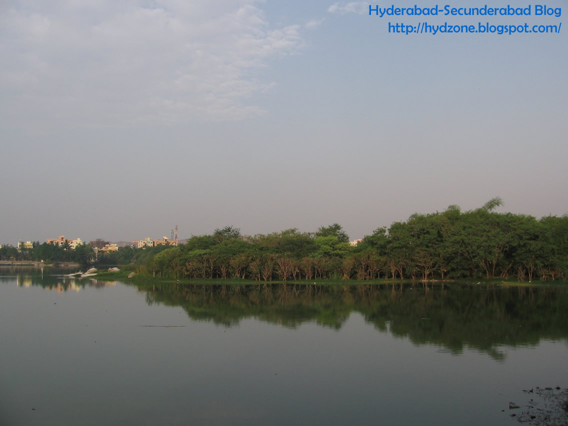 Hyderabad - Secunderabad Blog: The Safilguda Lake - Mini Tank Bund