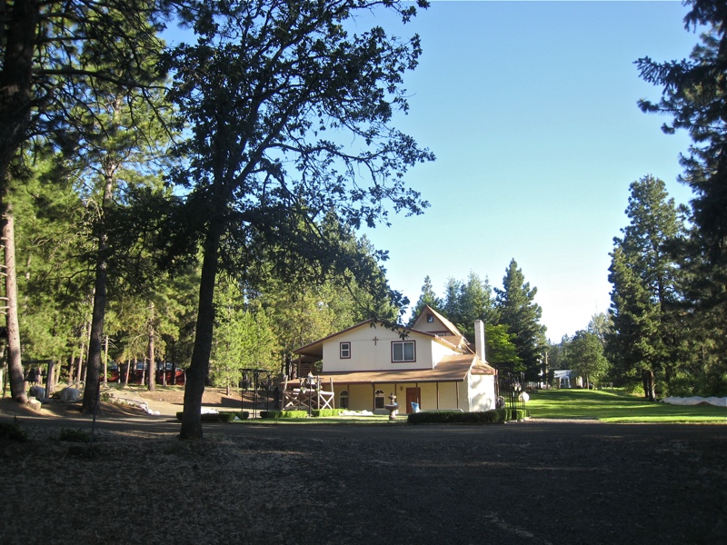 Edwards in Greece: Eugene, OR and Goldendale, WA