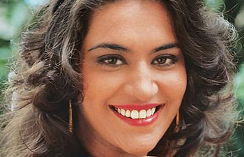NAKARAJAN: BOLLYWOOD ACTRESS PRIYA TENDULKAR DIED 2002 SEPTEMBER 19