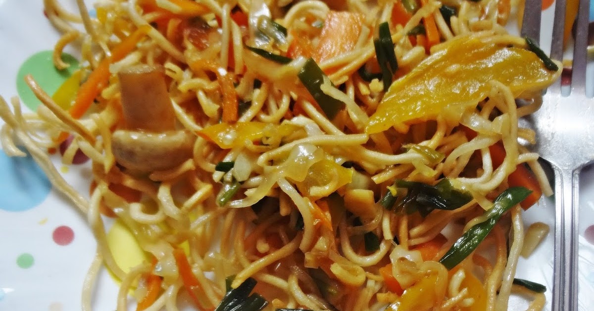 Crispy Burnt Garlic Veggie Noodles | Savory Bites Recipes - A Food Blog ...