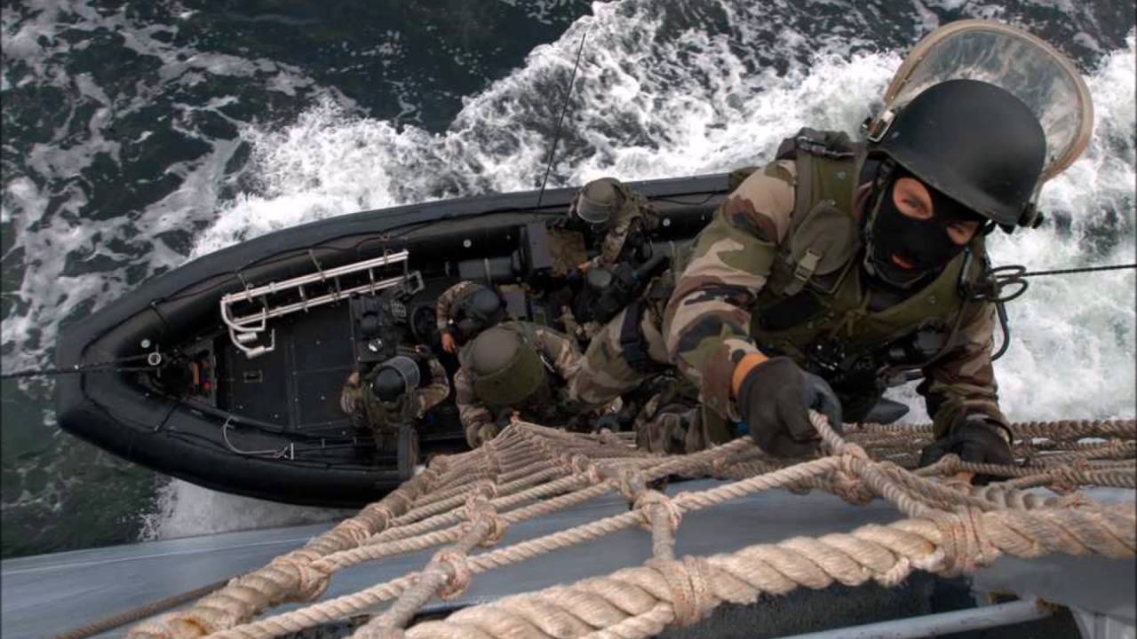 Special Forces From All Over The World: Commandos Marine