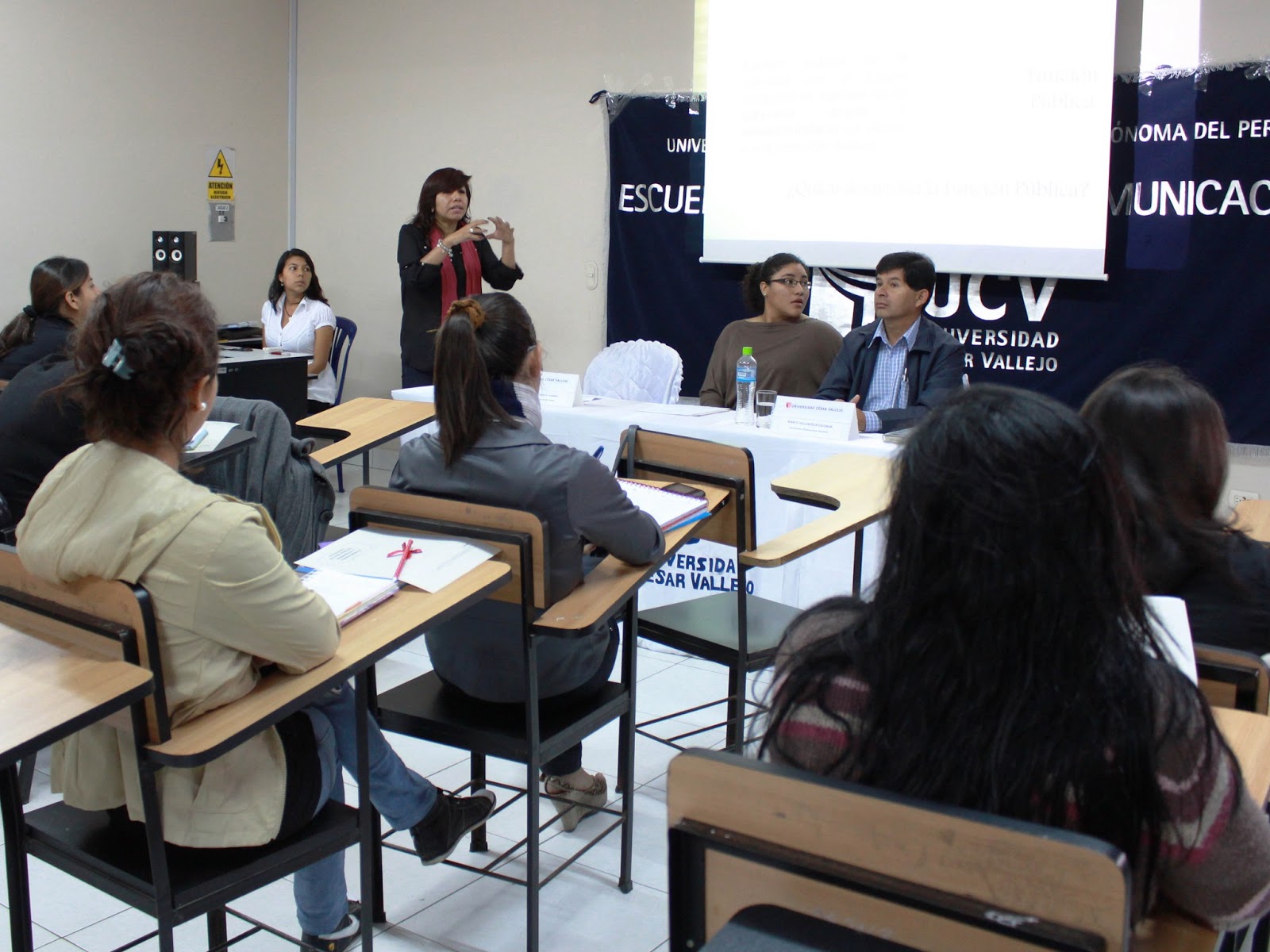 Ciencias de la Comunicación: CICLO DE CONVERSATORIOS