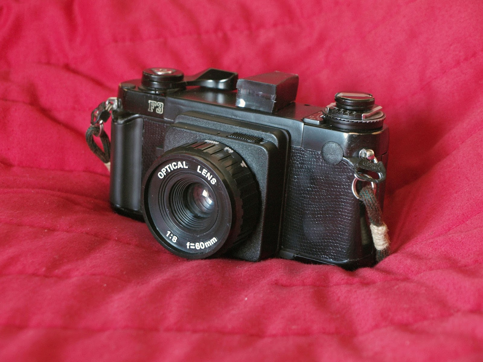 Magnorama: Some handmade panoramic cameras from portugal