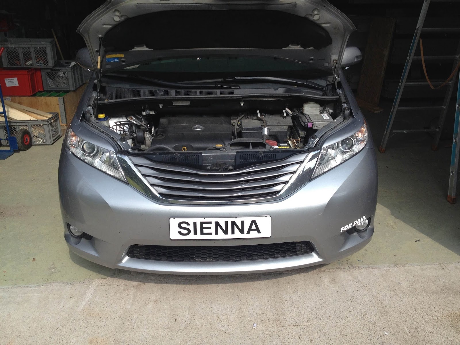 Toyota Sienna in Germany: Abstandswarner vorne