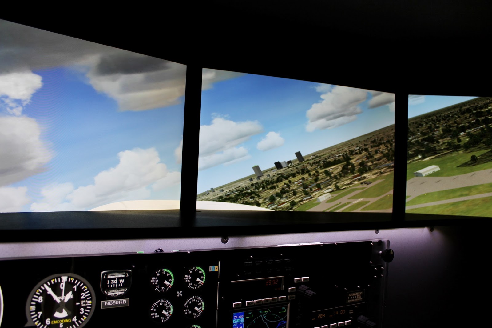 The Aero Experience: Air Associates Employs State of the Art Redbird ...